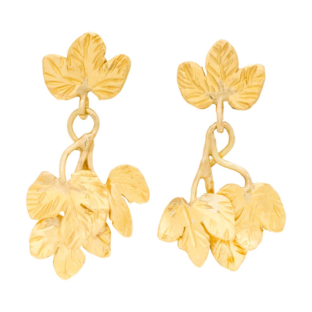 Oorsieraden van een goud blad en een trosje gouden bladeren - BLGK ...
