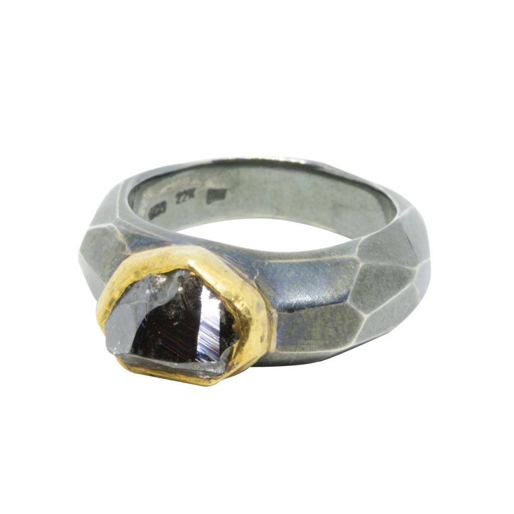 Ring met een ruwe diamant - BLGK Edelsmeden - Amsterdam